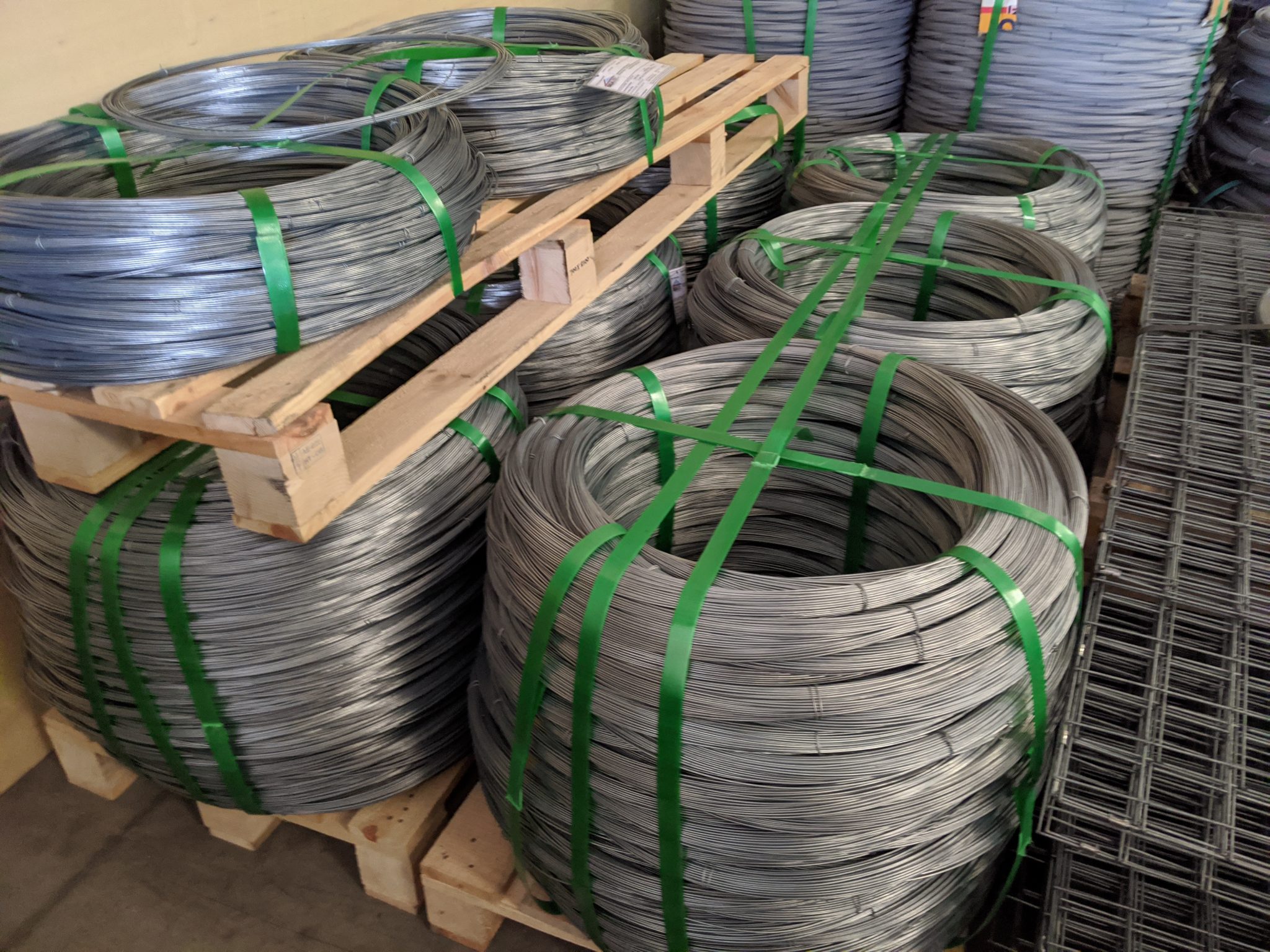 About Us | Wire Fence