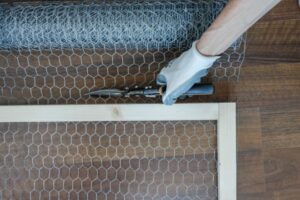 How to Attach Chicken Wire to Wood Frame | Wire Fence