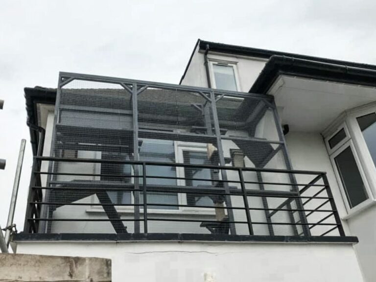 Catio Ideas: 50+ AMAZING CATIO IMAGES | Wire Fence