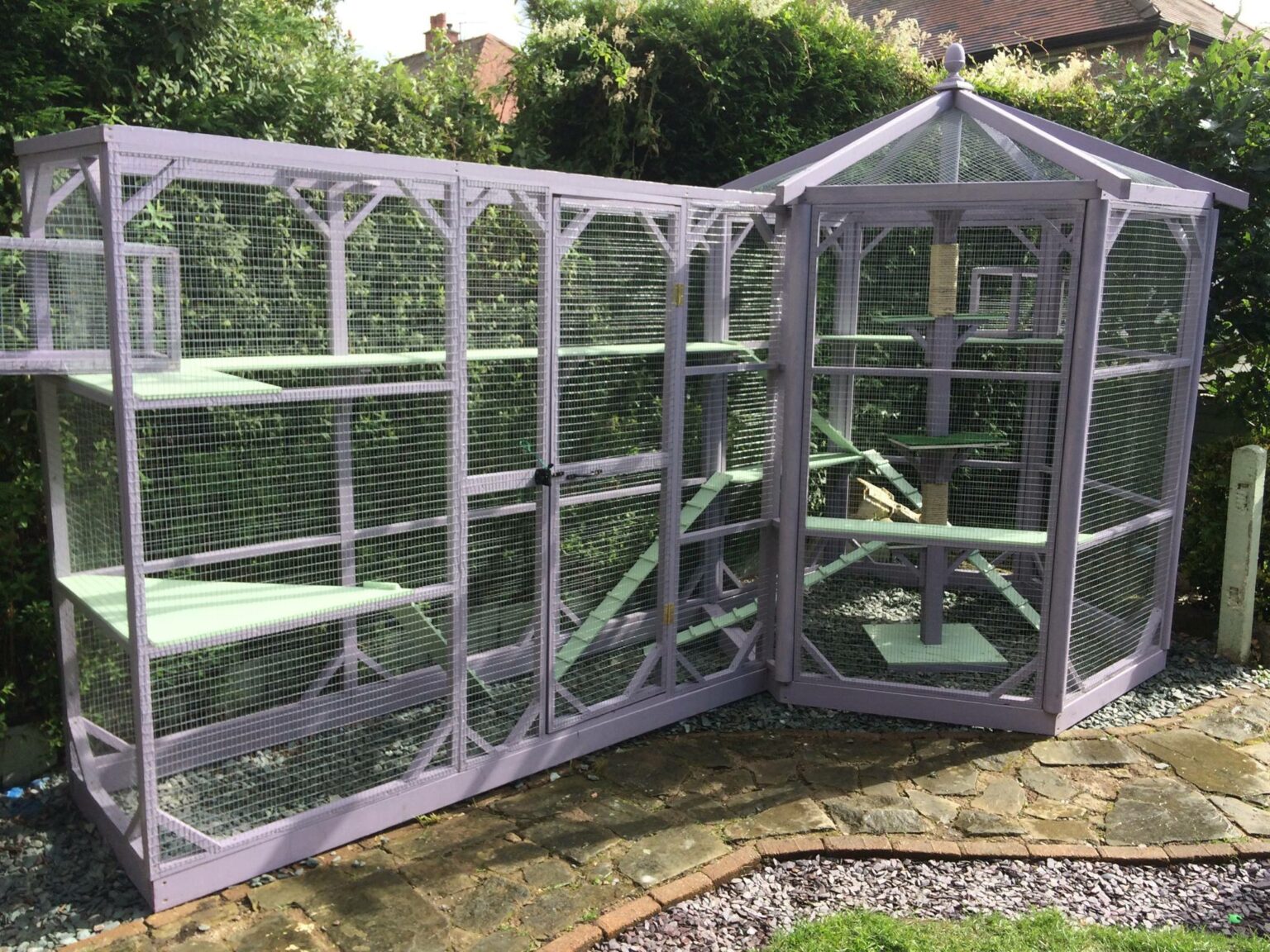 Catio Ideas: 50+ AMAZING CATIO IMAGES | Wire Fence