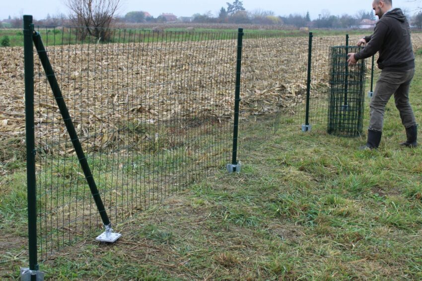 PVC Coated Wire Mesh Fence Kits. QUICK DELIVERY | Wire Fence