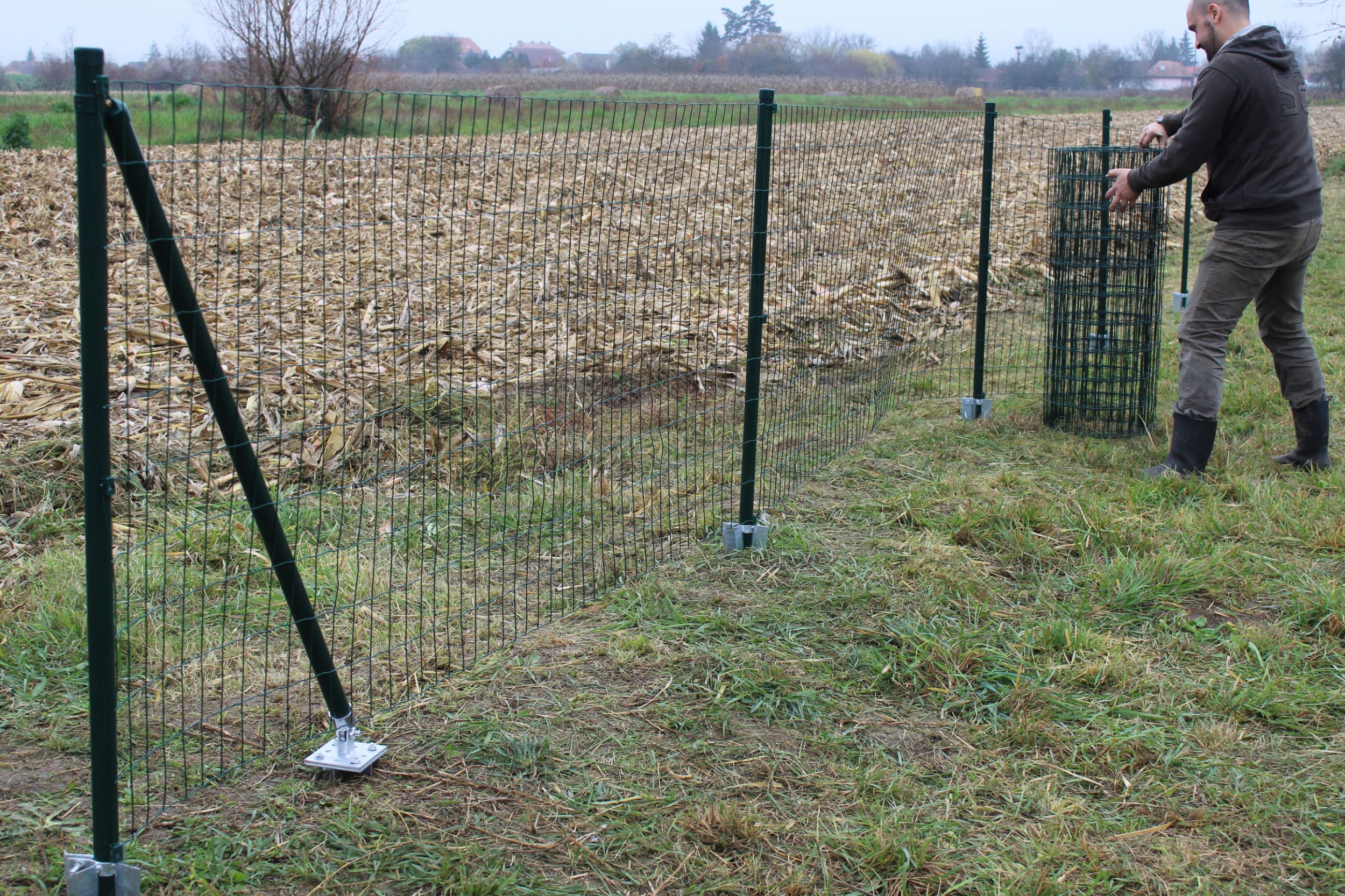 PVC Coated Wire Mesh Fence Kits. QUICK DELIVERY | Wire Fence