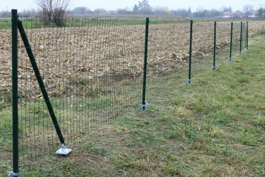 PVC Coated Wire Mesh Fence Kits. QUICK DELIVERY | Wire Fence