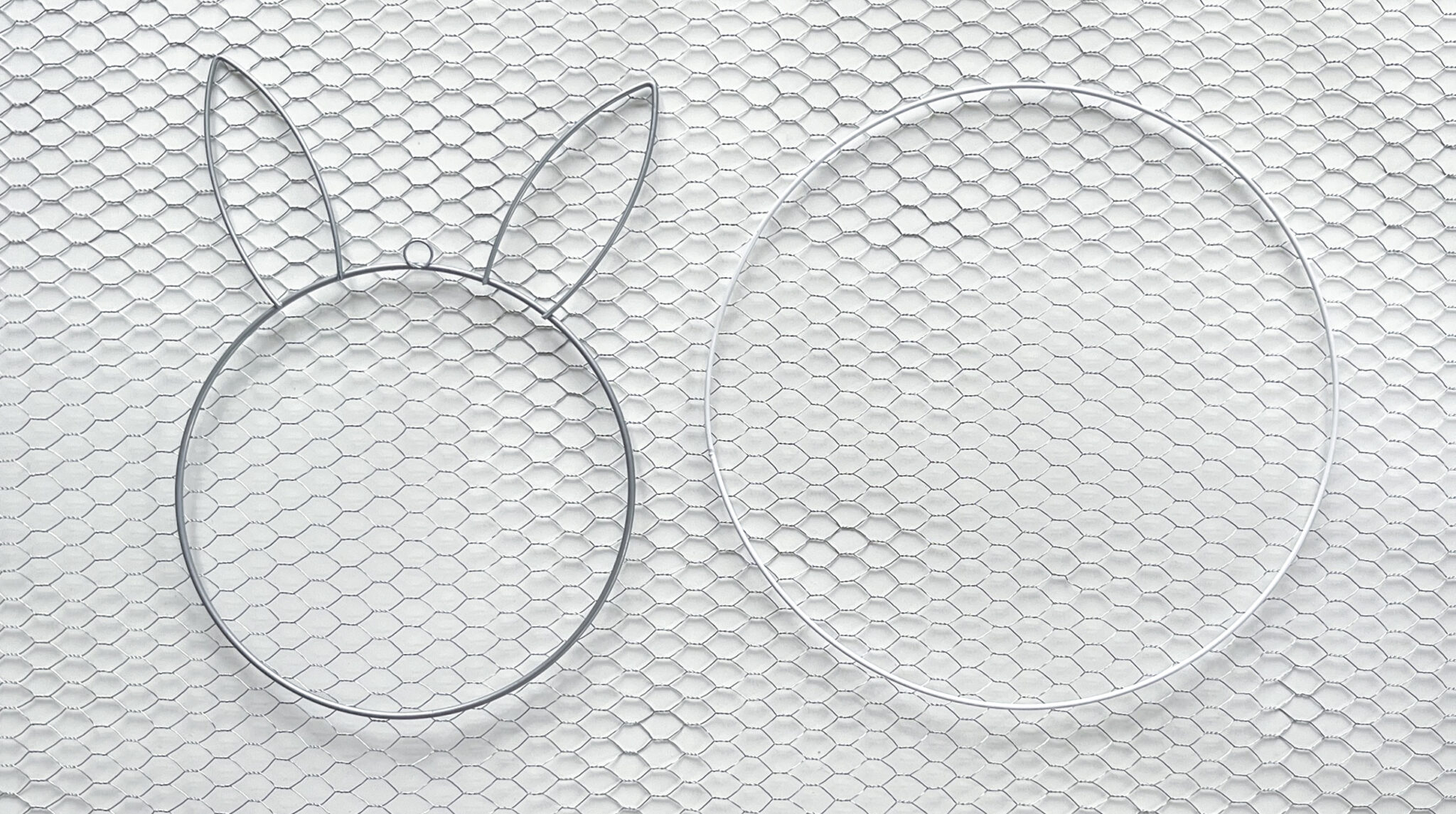 Easter Bunny Wreath DIY (WITH VIDEO) | WireFence