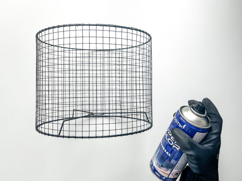 DIY Wire Mesh Lamp Shade (FREE PDF) | WireFence