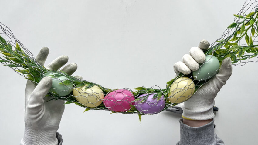 Easter Egg Wreath DIY (Step by Step) | WireFence