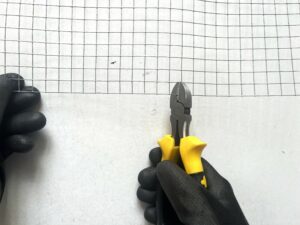 How to Paint Wire Mesh (QUICK & EASY) | Wire Fence