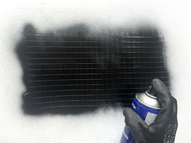 How to Paint Wire Mesh (QUICK & EASY) | Wire Fence