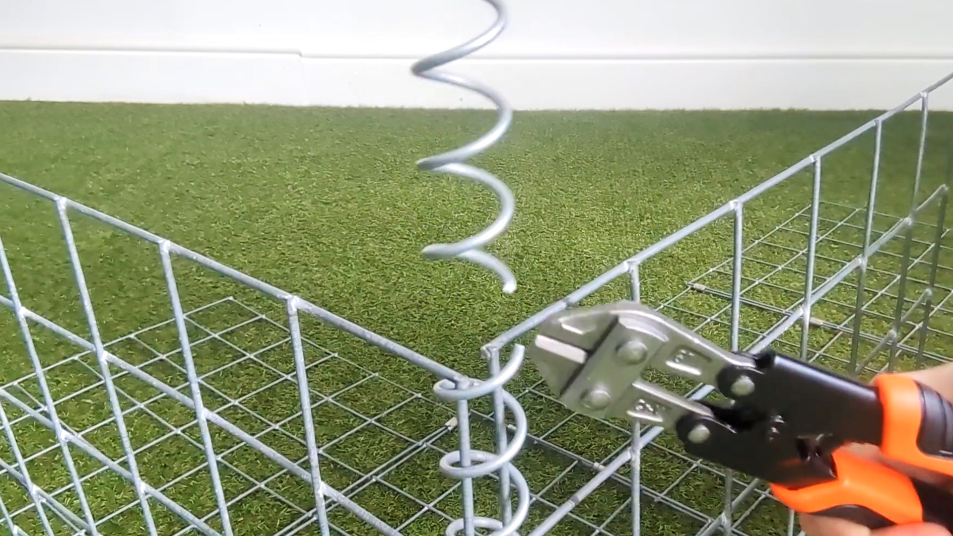 How to Install Gabion Baskets (WITH VIDEO)