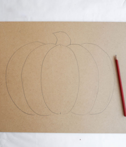 DIY Autumn Wreath for National Pumpkin Day | Wire Fence
